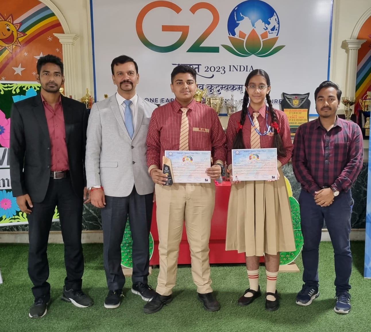 Rainbow International School